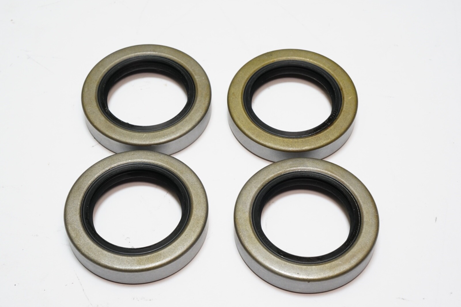Pack of 4 Trailer Hub Wheel Grease Seals 10-19 171255TB for 3500 lb ...