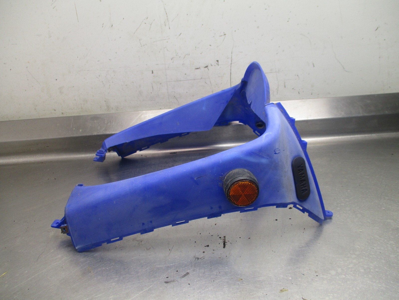 2005 Yamaha Zuma 50 Front Leg Shield Fairing 5PJ-F1519-10-00 | eBay