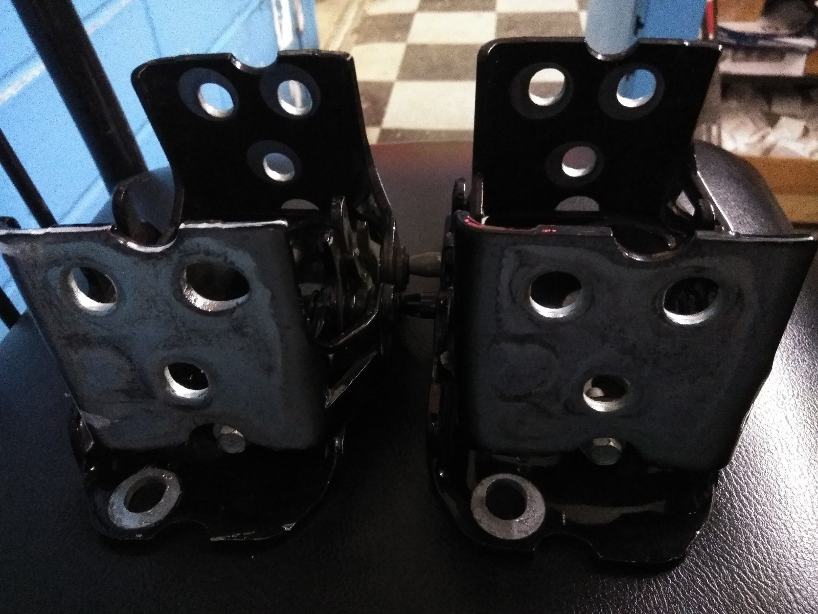 2003-2009 Hummer H2 Rear Passenger Door Hinge Sets L & R * NO BOLTS ...