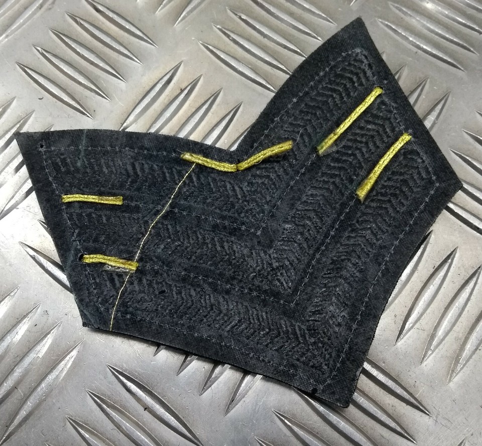 Genuine British Army Issue Royal Green Jackets E Rifles Rank Chevrons ...