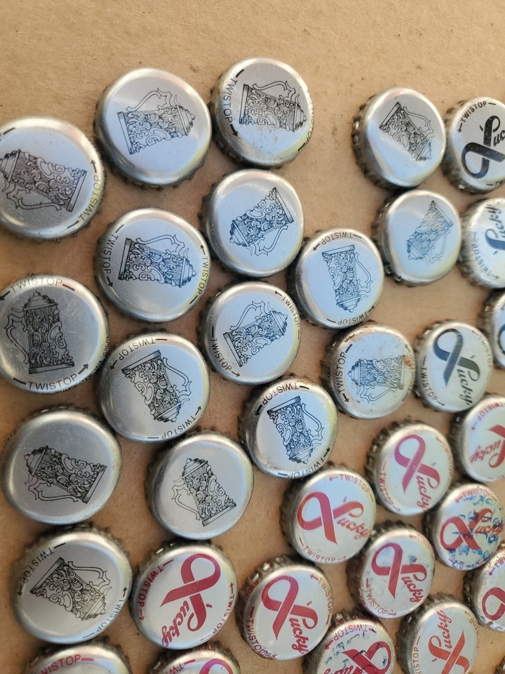50 VTG LUCKY LAGER Beer Brand Bottle Puzzle Caps Bottle Caps L4 | eBay