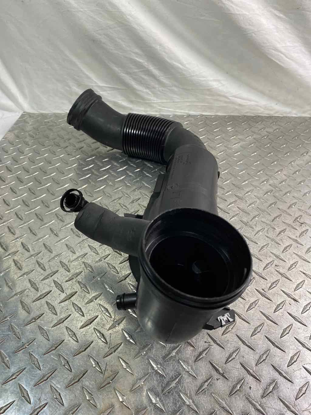 13-19 MINI COOPER F54-F60 TURBOCHARGER INTERCOOLER PIPE PRESSURE ...