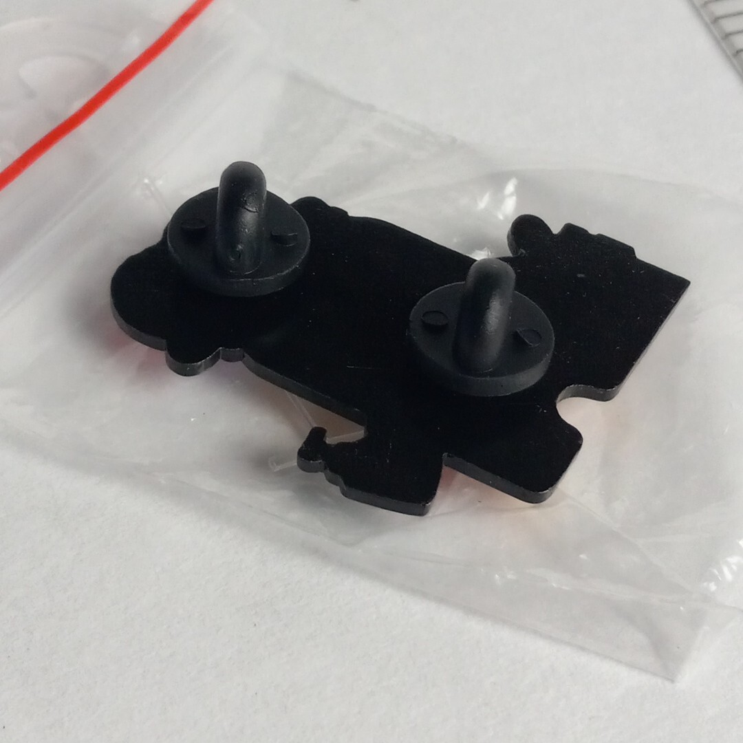 Amazon Peccy Peak 2020 Christmas Safety Pin MCO1 | eBay