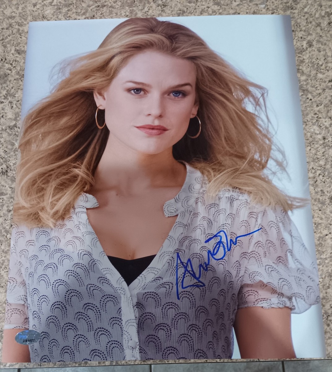 Kristen Alyce Ritter Sherry Cleckler (played By Krysten Ritter)