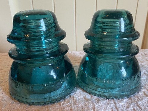 2 Vintage Blue Aqua Glass Hemingray No 42 Railroad Insulators Made In ...