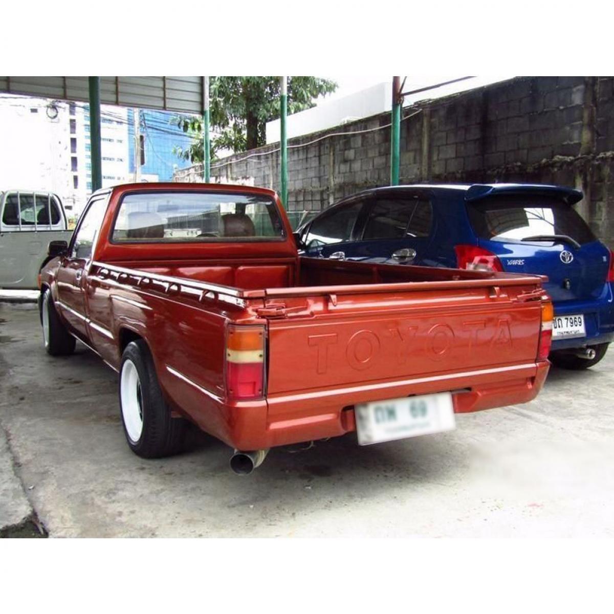 For Toyota Hilux SR5 N50 60 70 LN Pickup Ute 1984-1989 Front Fender ...