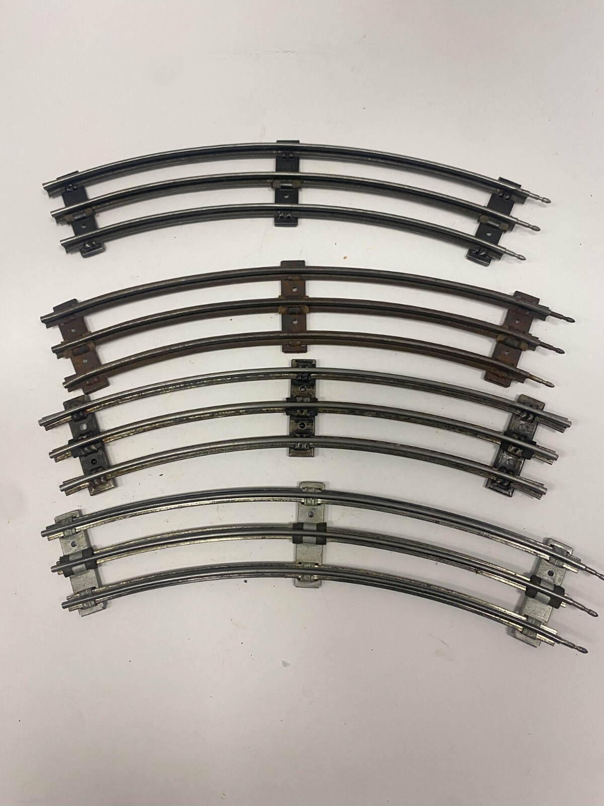 Vintage Lionel curved and straight O gauge tracks-- 7 tracks per lot | eBay