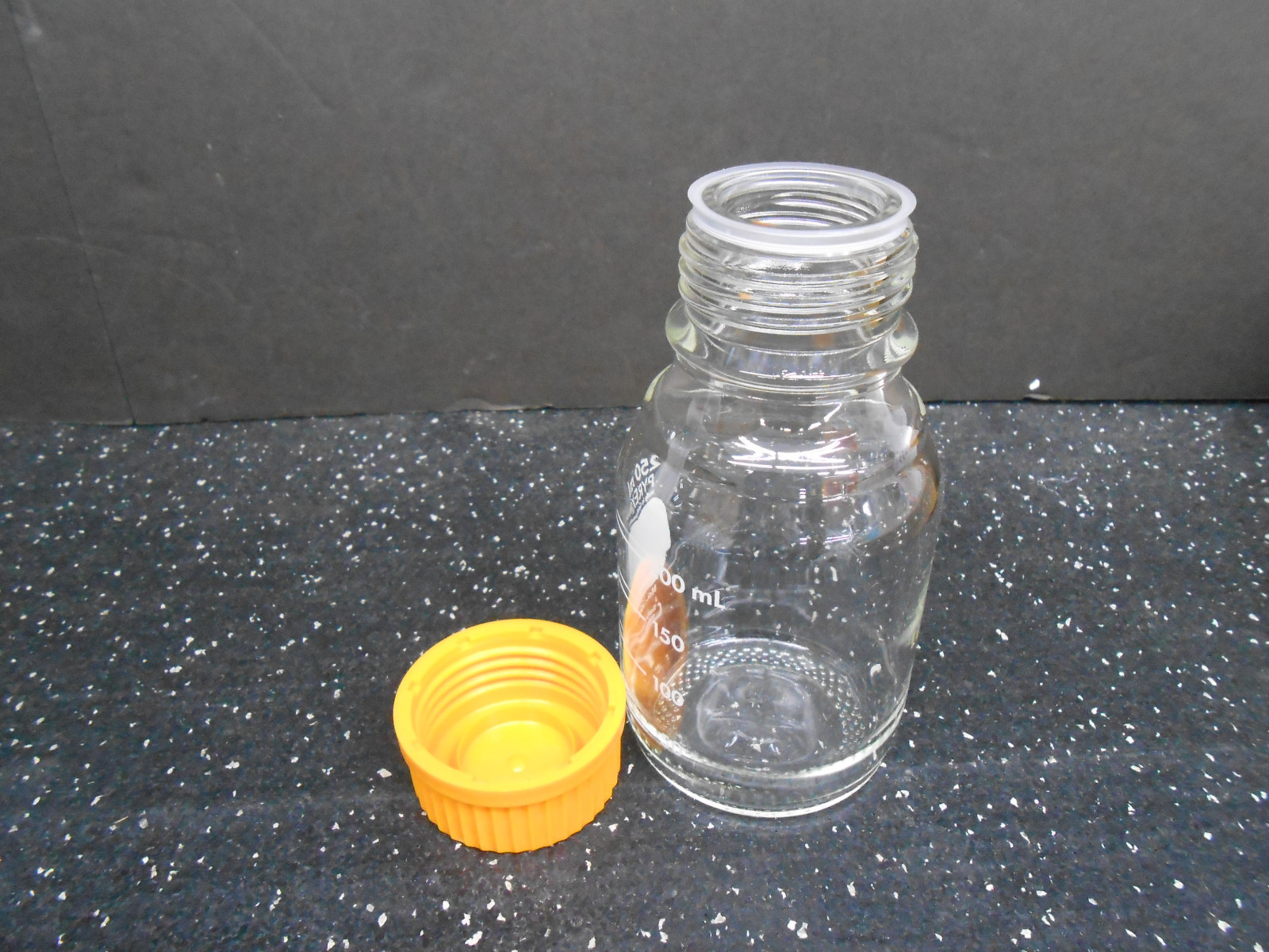 PYREX 250ML ROUND MEDIA STORAGE BOTTLE 1395 WITH GL45 SCREW CAP | eBay
