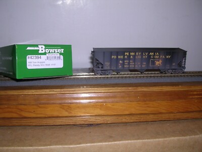 BOWSER #42394 P.P.& L."Reddy Kilowatt" 45' 100 Ton 3-Bay Hopper #147 ...