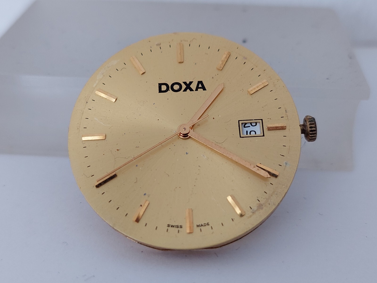 DOXA Movement -Quartz Battery - Eta 955412 | eBay