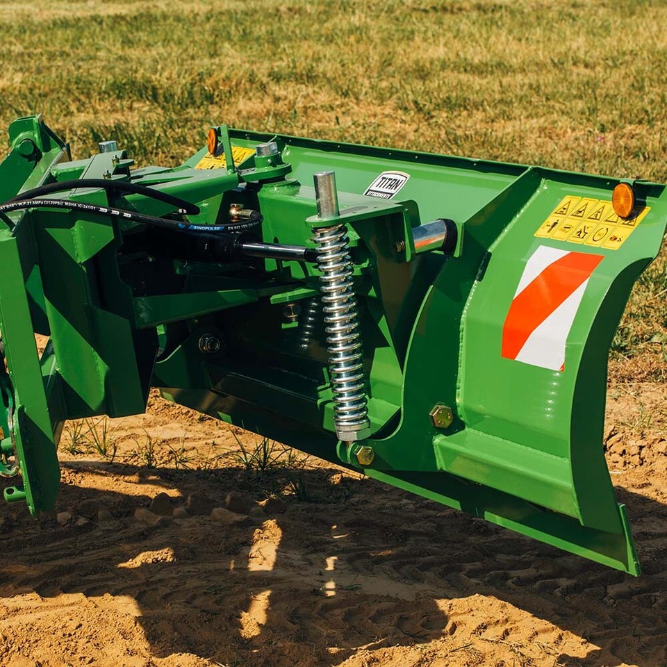 Titan Attachments 79" Hook & Pin Dozer Blade Attachment, Hydraulic ...