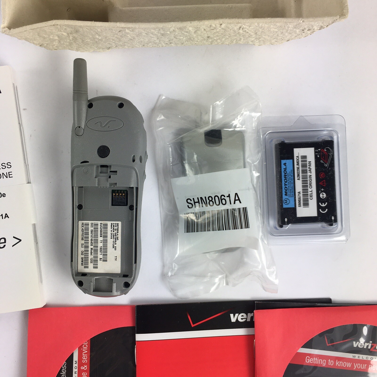 Motorola V series V120e - Silver (Verizon) Cellular Phone 723755896642 ...