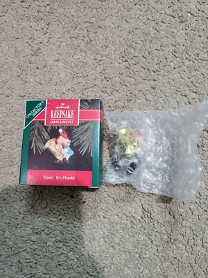 Hallmark Keepsake Ornament Hark! It's Herald Elf with Tuba 1992 - NEW ...