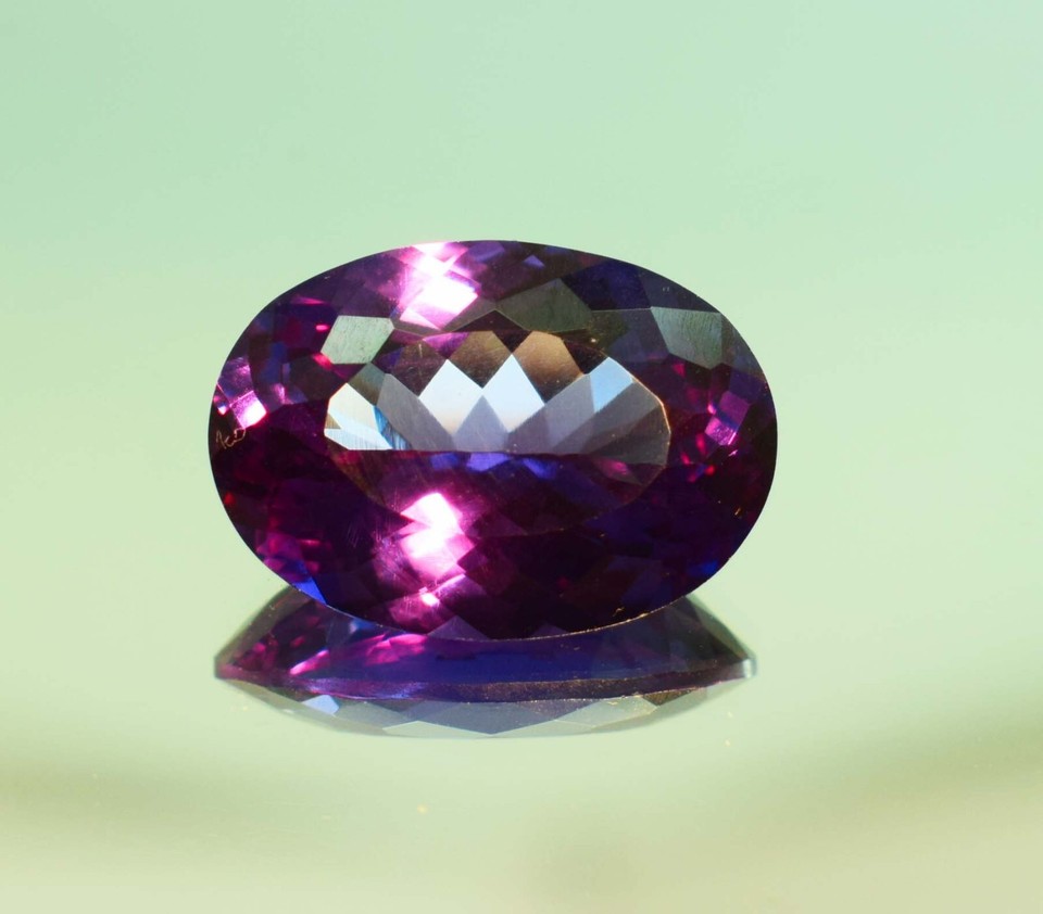 12.05 CTs Natural Flawless Russian color changing Alexandrite ring Oval ...