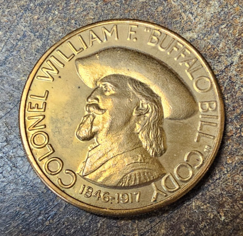 Colonel William "Buffalo Bill" Cody 1846-1917 Comm. Coin Winchester ...