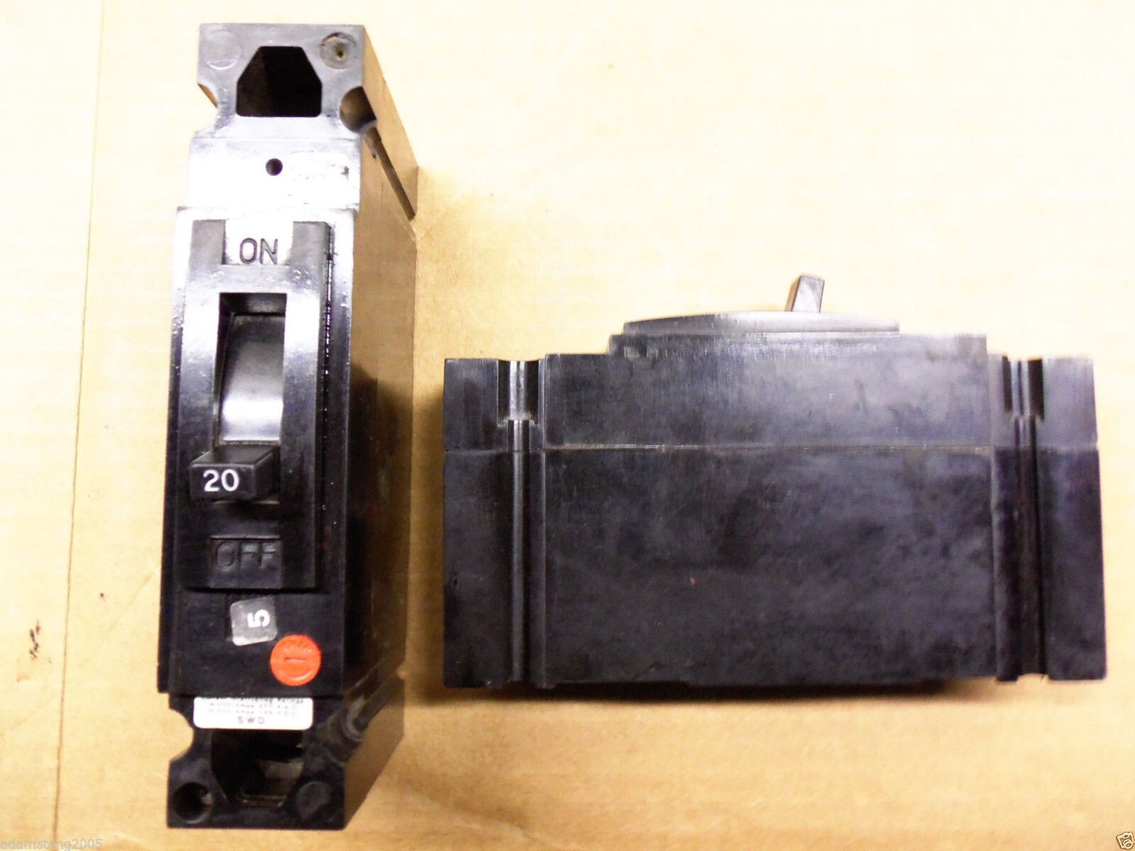 LOT OF 3 GE TED113020 1 Pole 20 Amp 277V Paper Label Circuit Breaker AK ...