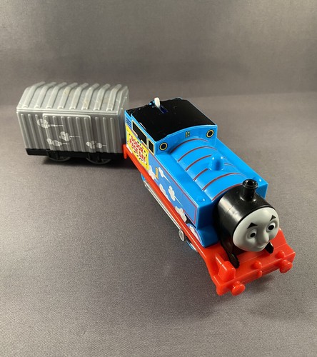 Thomas & Friends THOMAS SODOR RACE DAY TrackMaster Train Engine 2013 ...