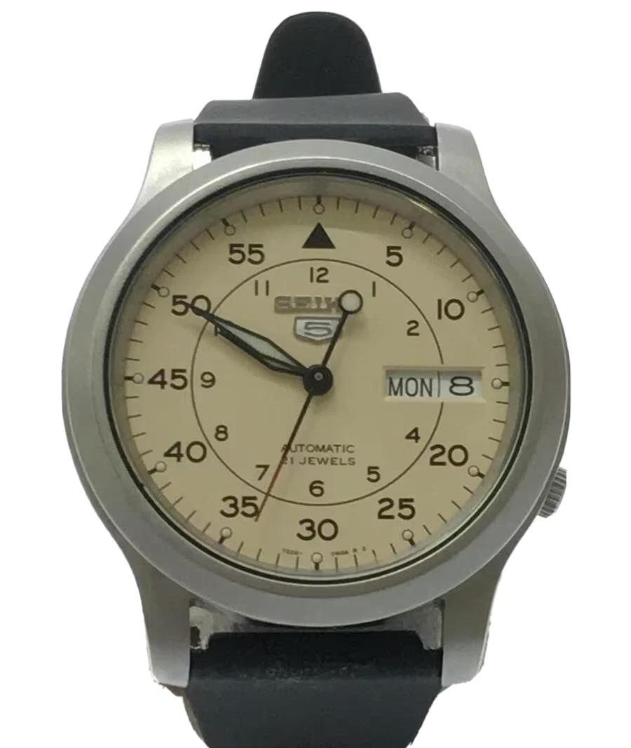 Seiko 5 Military Black