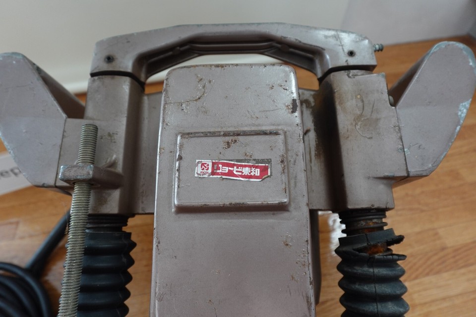 RYOBI CHAIN MORTISER CM-2M Log chain only 100V working Used 12A 1200w ...