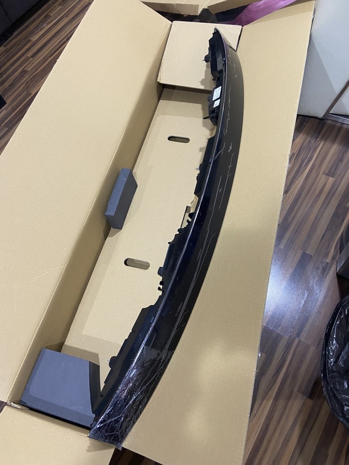 2023 L460 Range Rover Tailgate Lamp Panel Trim LR152206 LR183038 ...