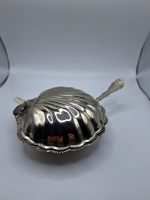 Butter Dishes - Shell Butter Dish