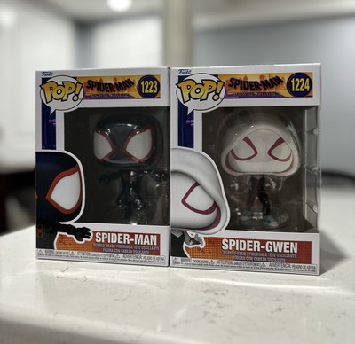 Miles Morales Spider-Man #1223 - Spider-Gwen #1224 Funko POPs! ( DUO ...