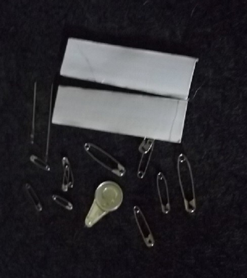 Sewing Lot of 16 Needle Safety Pins Hook & Loop Needle Threader | eBay