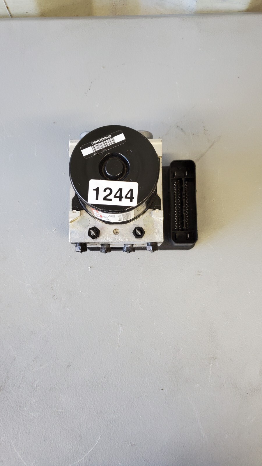 2012 - 2014 Hyundai Equus ABS Pump Anti Lock Brake Module / 589203M050 ...