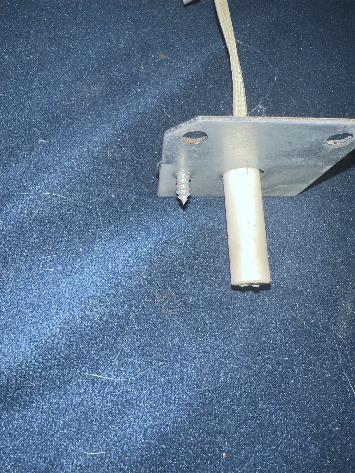 Amana Goodman Janitrol Furnace Hot Surface Igniter 201657-03S 601-TB GMP075-3 | eBay