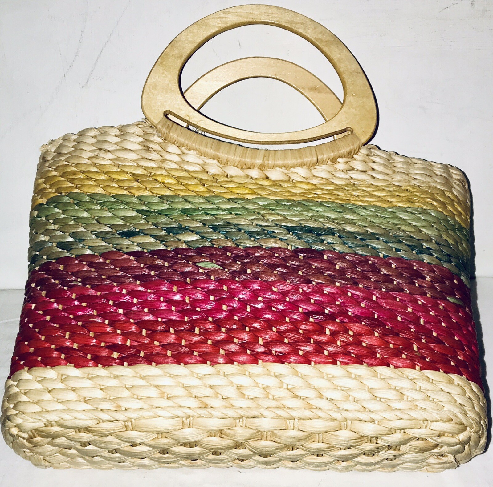 Cappelli Straworld Inc. Large Handbag Straw Seashell Purse w/Plastic ...