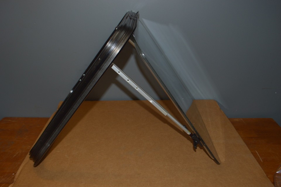 Dometic RV Caravan Motorhome Camper S7P Push-Out Window 510mm x 510mm ...