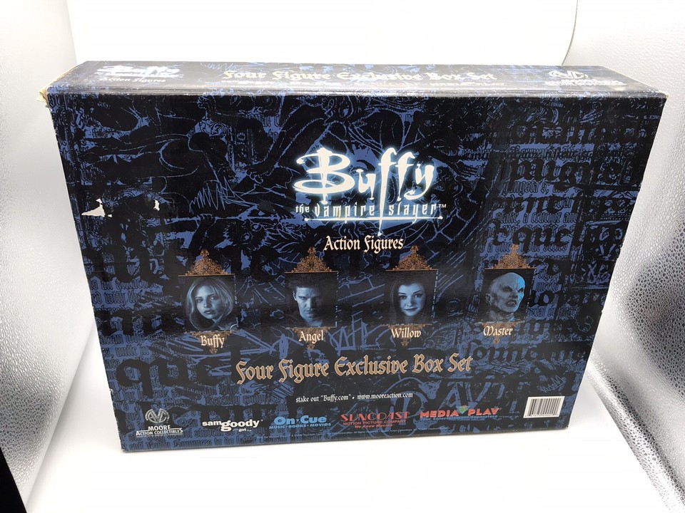 Buffy the Vampire Slayer Action Figures: Four Figure Exclusive Box Set ...