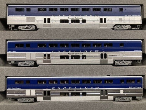 N Kato Surfliner Starter Set M1 (20852) + Pacific Surfliner (106-9001 ...