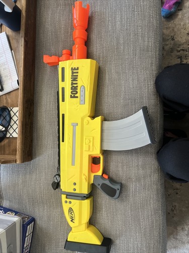 NERF Fortnite AR-L Elite Dart Blaster 2018 GOLD SCAR Gun HASBRO EPIC ...