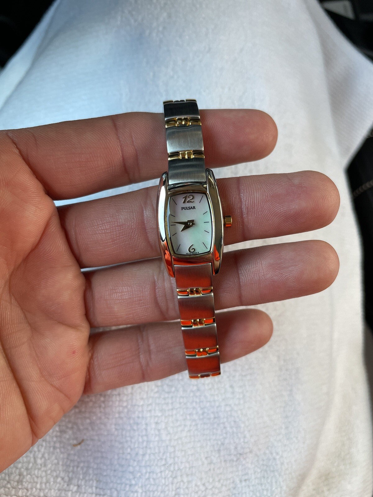 Pulsar+by+SEIKO+Japan+Movt.+Vc10-x016+Water+Resistant+Silver+Tone+Bin+P ...