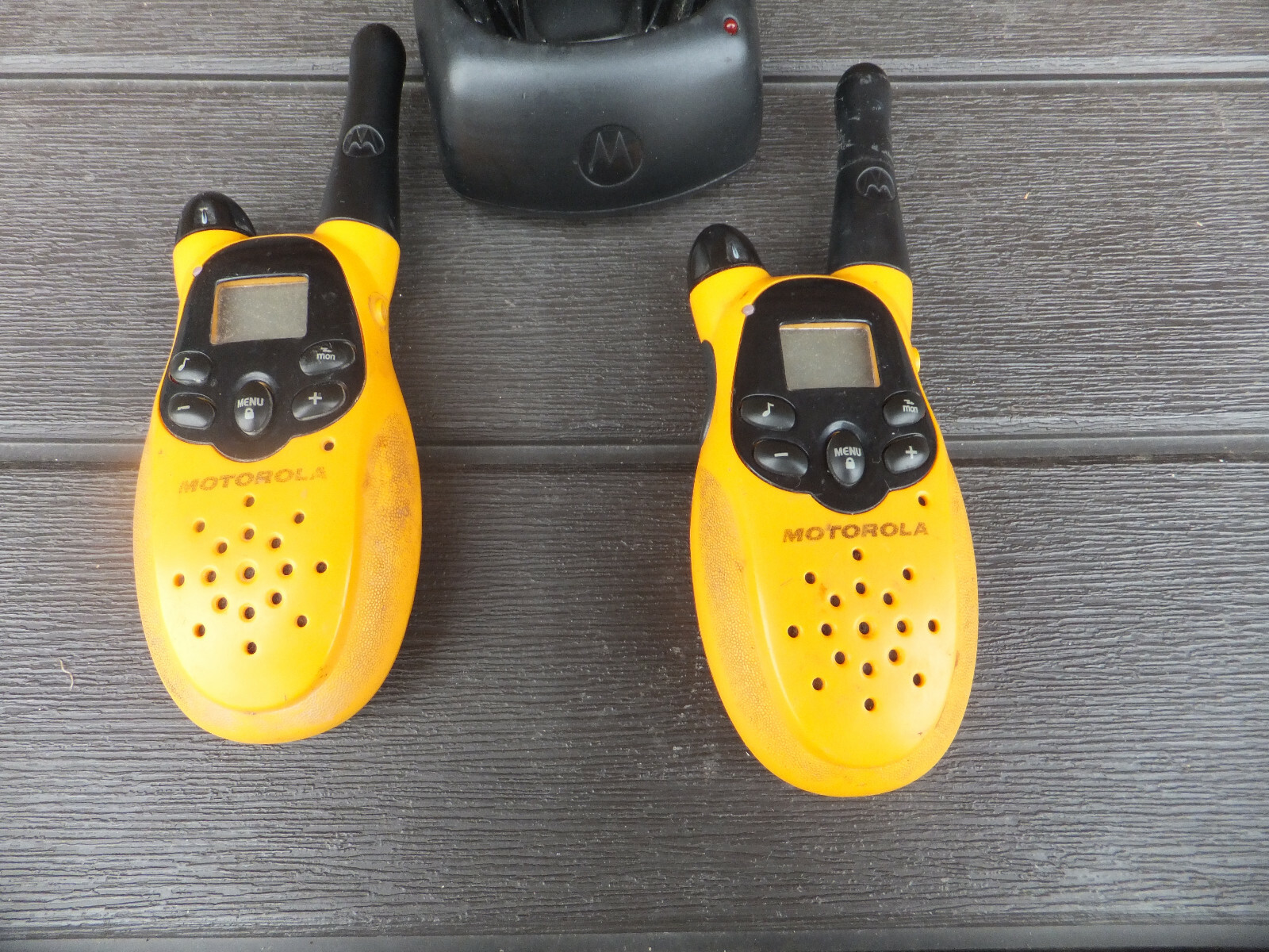 2 Yellow Motorola FRS Transceiver Radios With Base Charger - Works Well ...