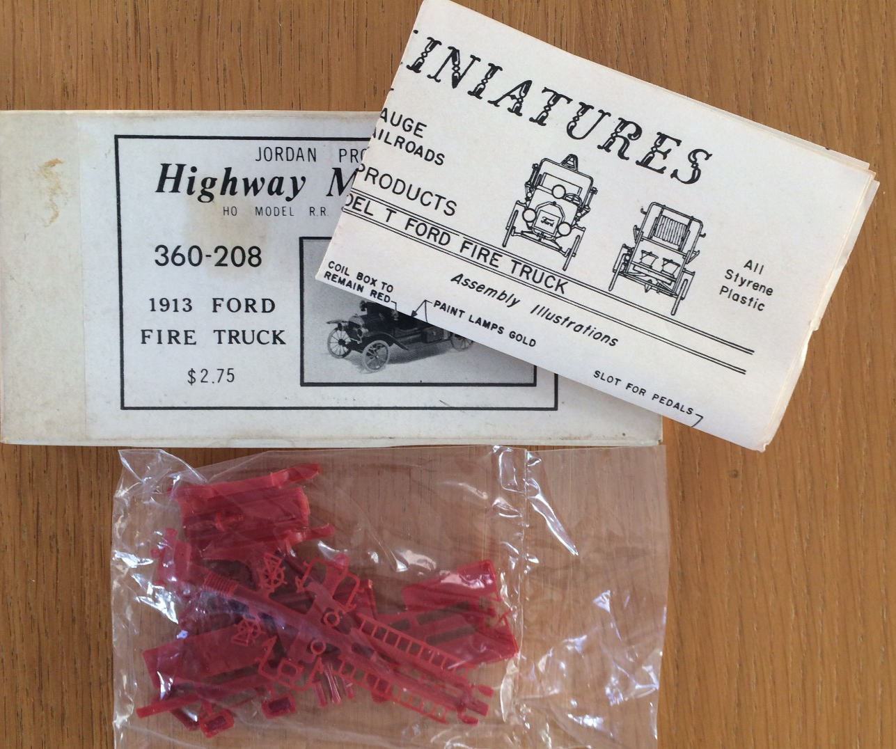 HO gauge Jordan Highway Miniatures 360-208 1913 Ford fire truck plastic ...