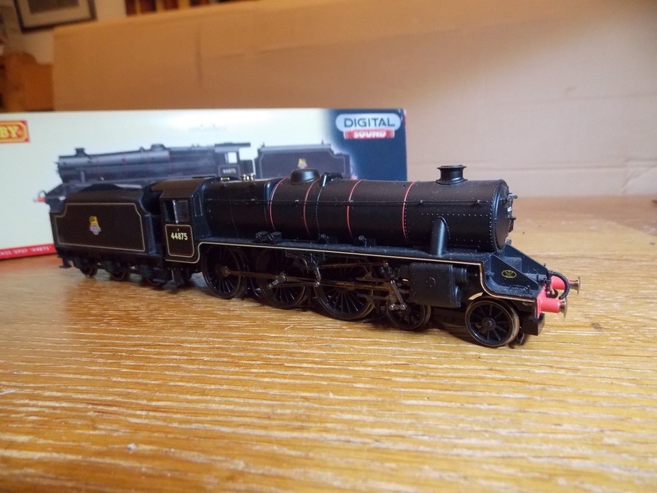 HORNBY R2804XS LMS 5MT CLASS 4-6-0 LOCO No 44875 in BR Black Livery ...