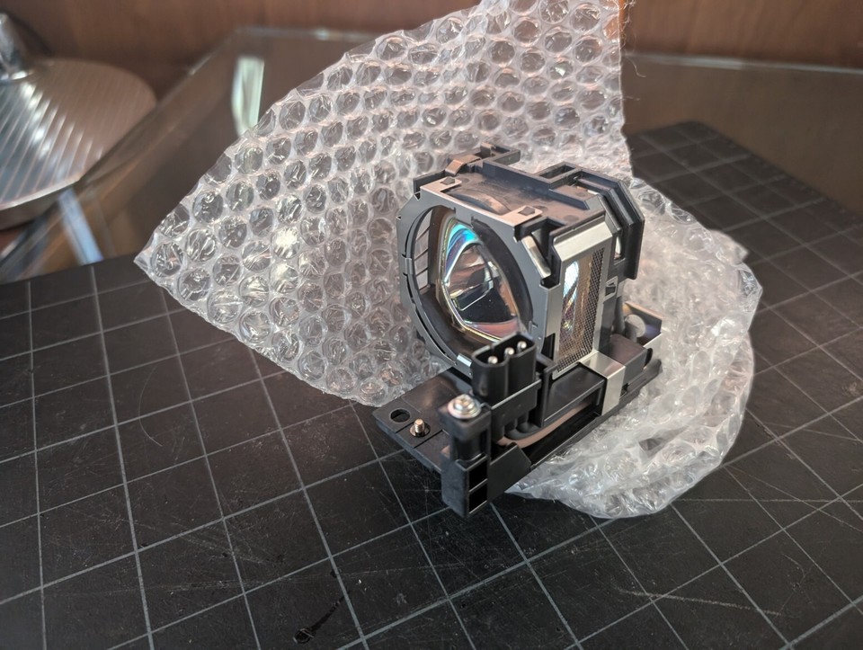 Brand new, never used or opened Canon RS-LP05 Replacement Projector ...
