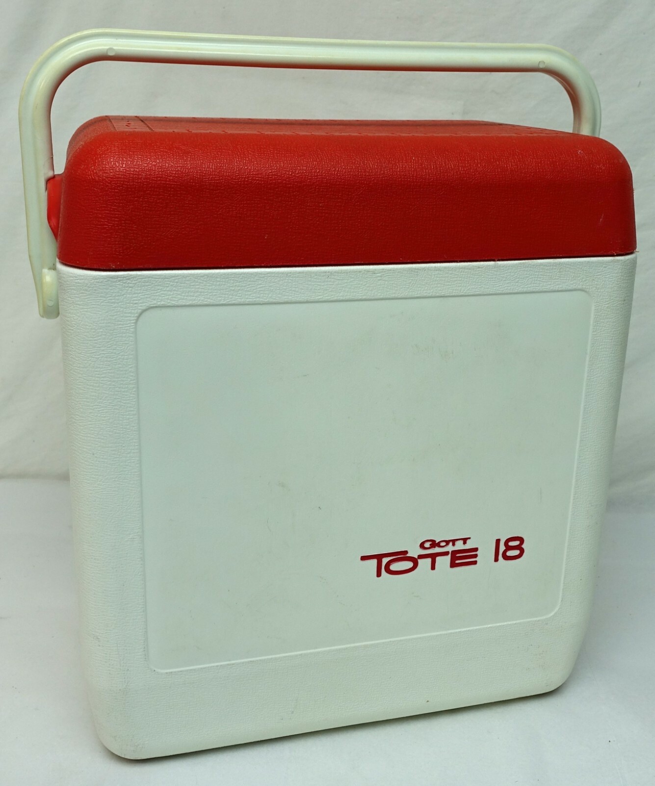 Gott Tote 18 ~ Vtg Personal Cooler Red White Ice Chest 18 Qt Camping ...
