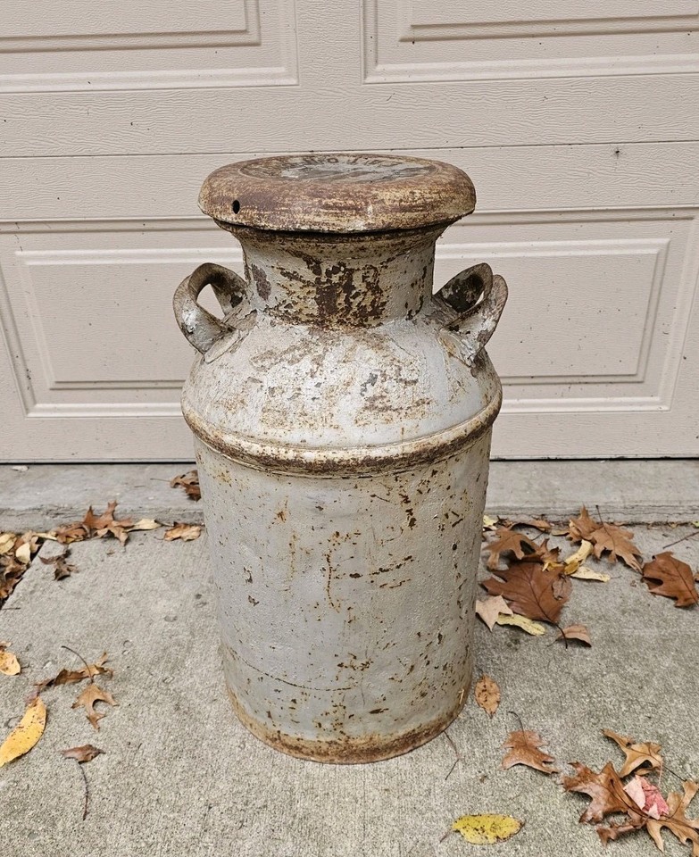 Vtg Antique Miller Dairy Farm Eaton Rapids MI Metal Milk Can 10 Gallon ...