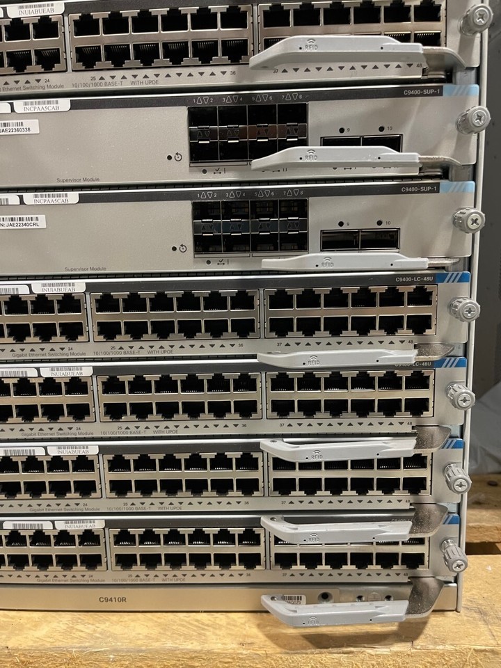 Cisco Catalyst 9400 Series Switch, C9410R (2x C9400-SUP-1, 8x C9400-LC ...