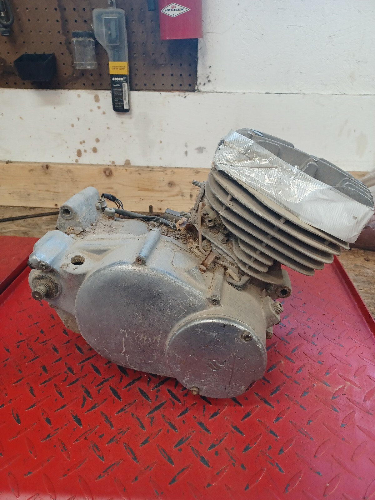 1972 Suzuki TS250 Engine #2164-3 | OE | Honda