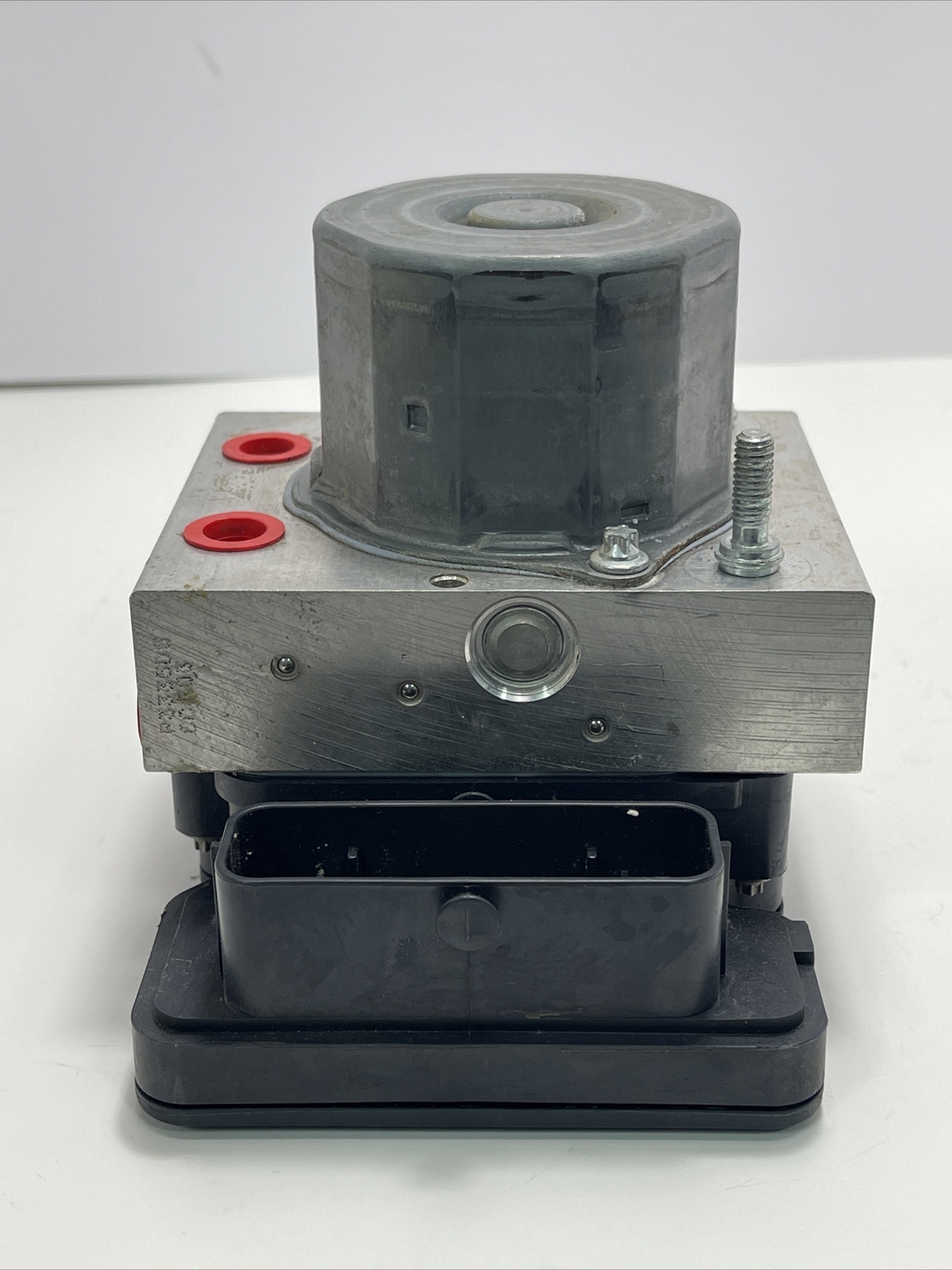 2014 - 2017 Maserati Ghibli ABS Antilock brake pump module OEM ...