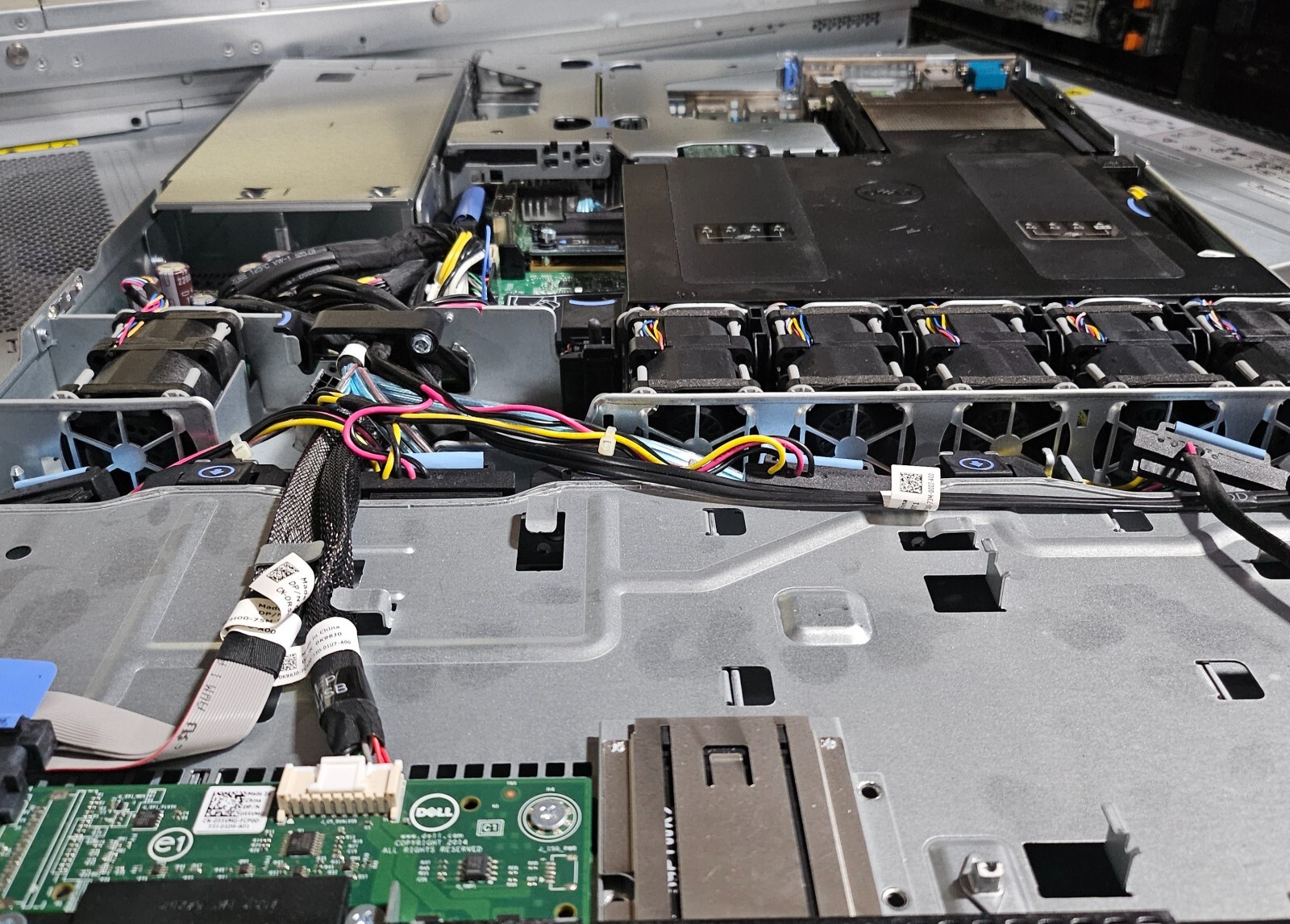 Dell PowerEdge R430 4bay LFF, 2 sink, board CN7X8, Idrac EXPRESS ...
