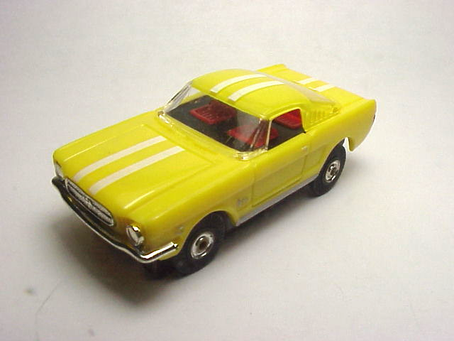 MODEL MOTORNG YELLOW MUSTANG 2+2 HO SLOT CAR BODY W/WHITE STRIPES. NEW ...
