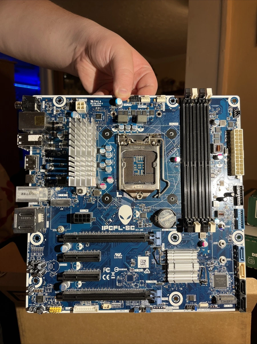 Dell Alienware Aurora R7 Series IPCFL-SC Desktop