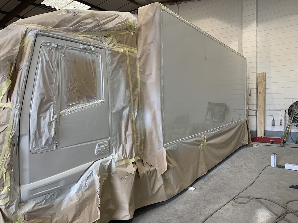 Tail lift,Shutter,Luton Body,Horsebox,Low Loader ,Commercial Body ...