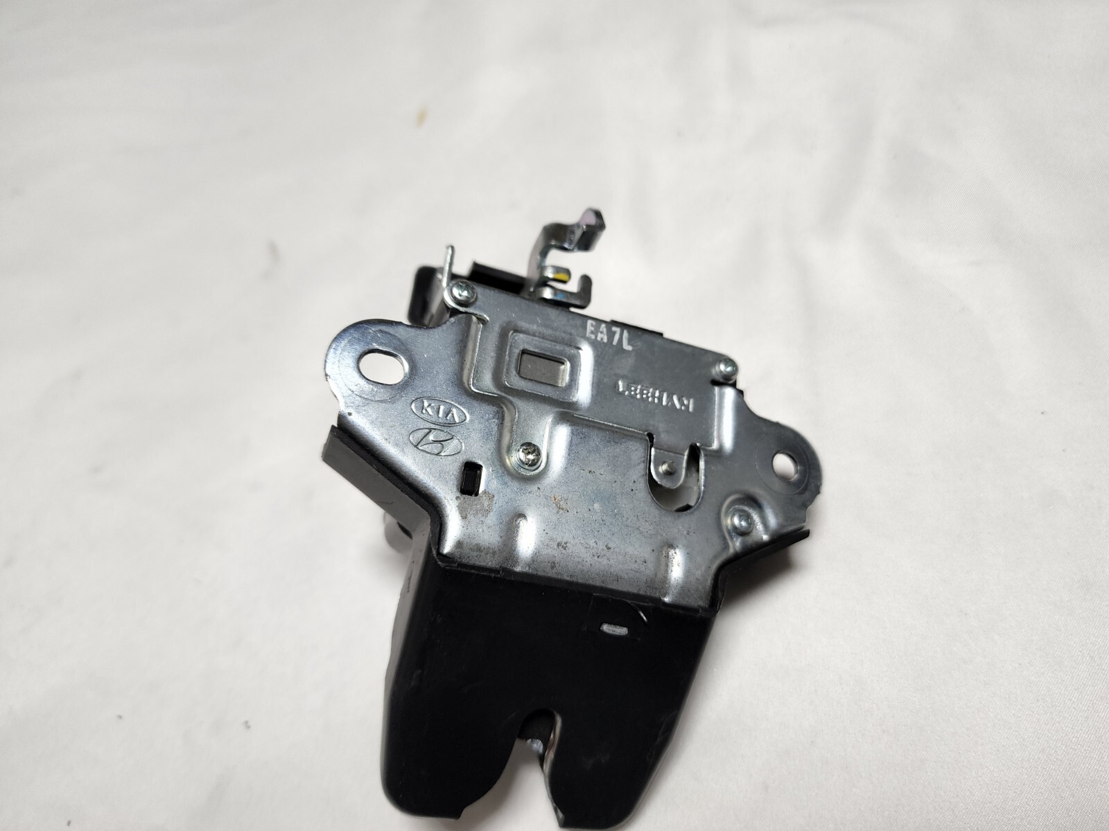 2011 - 2017 Kia Rio Sedan Trunk Latch w/Keyless Entry 81230-1W030 (OEM ...