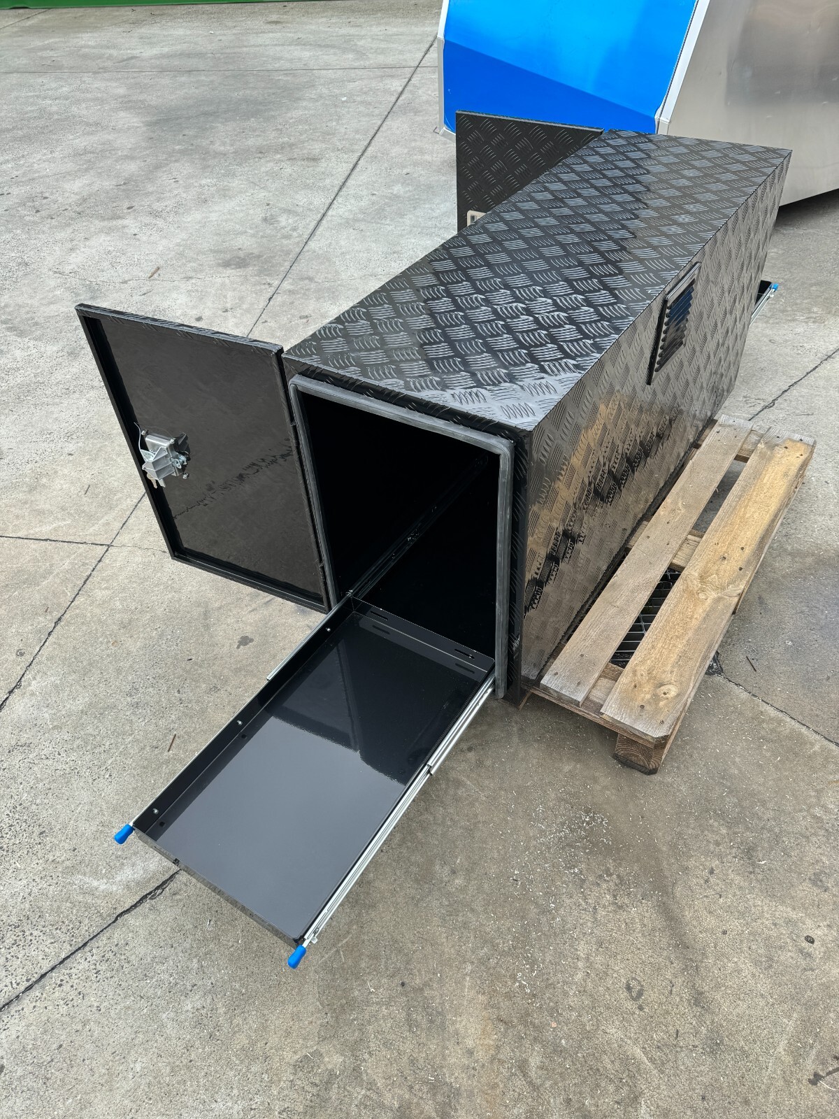 Black Aluminium Caravan Trailer Tool Box + Both Side Slide OutTray 1490 ...